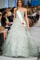 גאַלעריע: Oscar de la Renta Resort Runway Show 19596_85