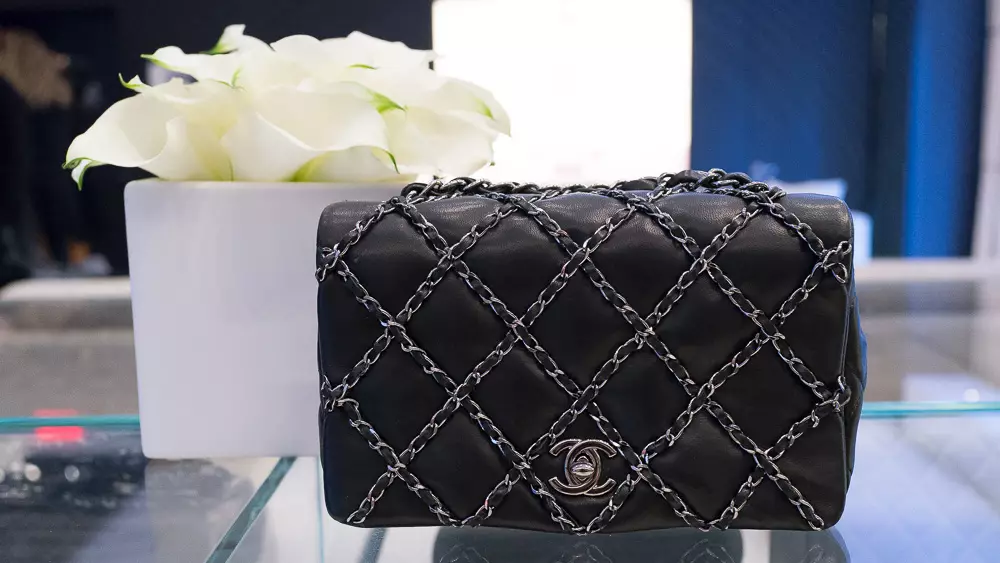 Chanel 2014 bahorining sumkalari va aksessuarlariga eksklyuziv qarashimiz 19631_34