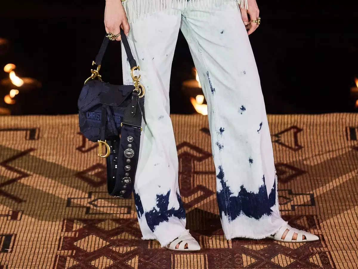 Dior's Cruise 2020 sumkalaryna ilkinji gezek serediň 1967_18