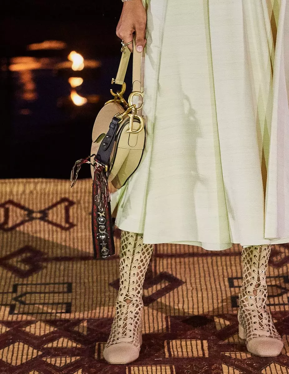 Dior's Cruise 2020 sumkalaryna ilkinji gezek serediň 1967_5