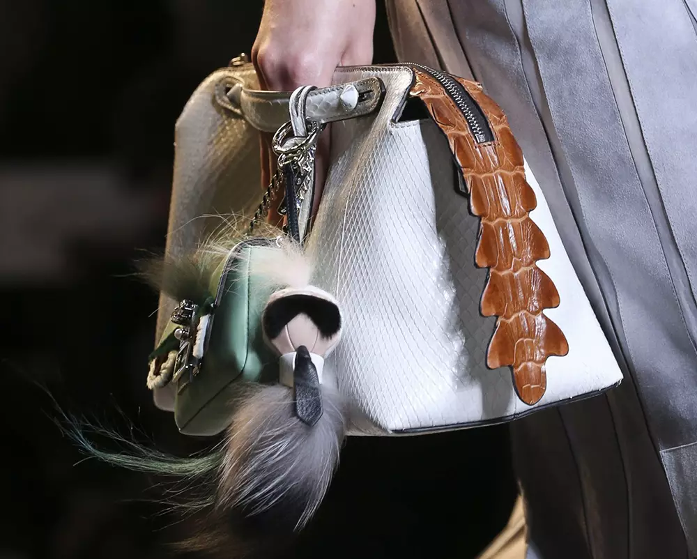 កាបូបម៉ាក Fendi Spring 2015 ១៣