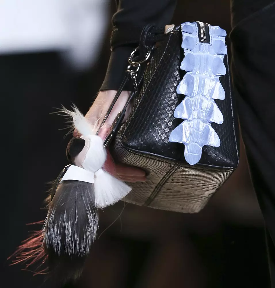 Izikhwama ze-Fendi Spring 2015 26