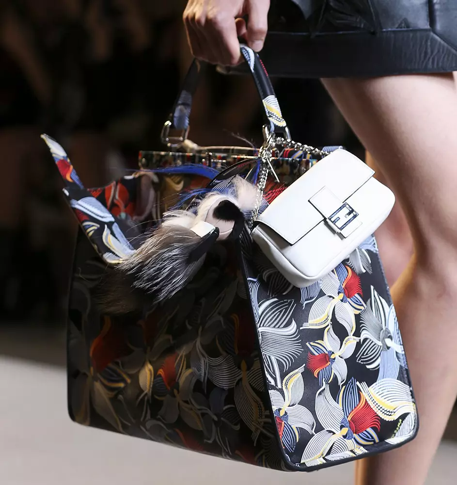 Izikhwama ze-Fendi Spring 2015 31