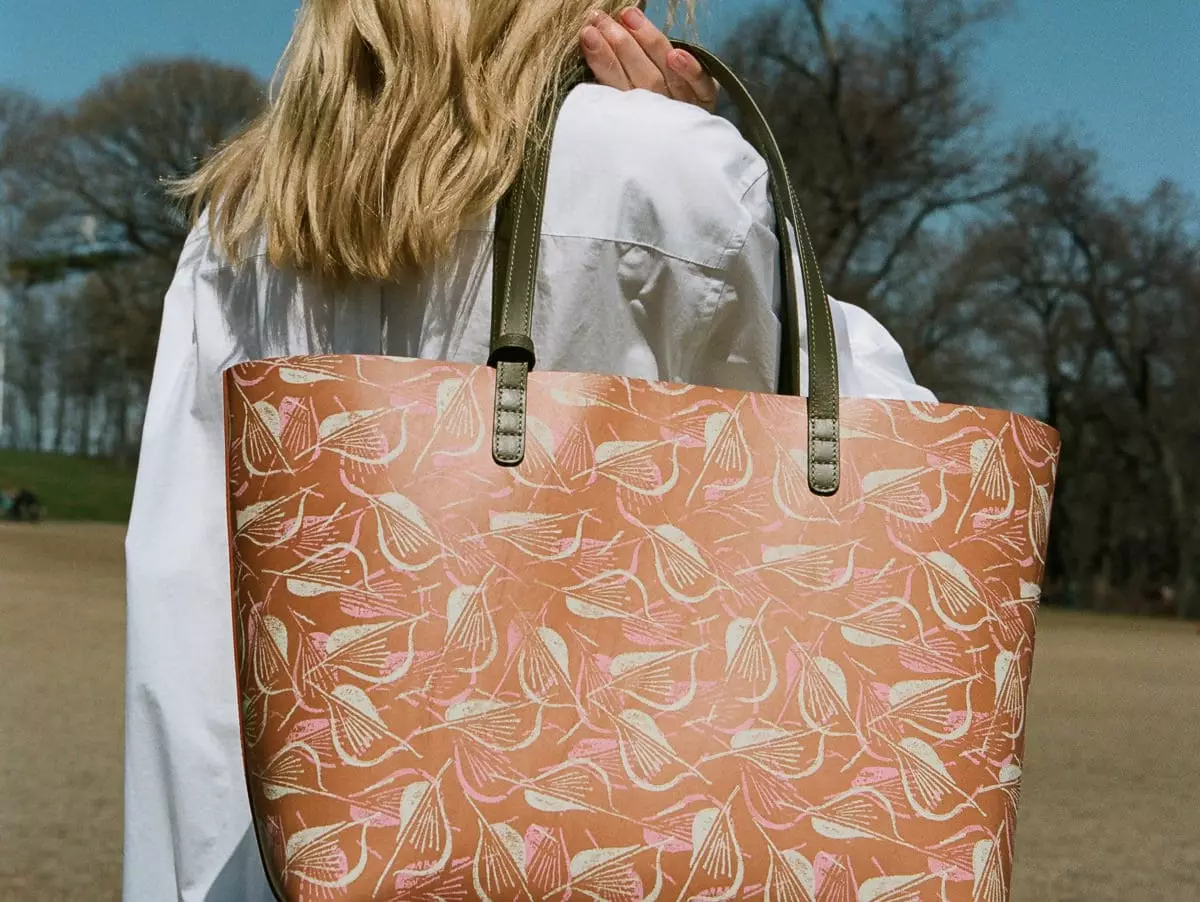 Mansur Gavriel lanza unha nova colección de cápsulas co artista Marc Camille Chaimowicz 1986_1