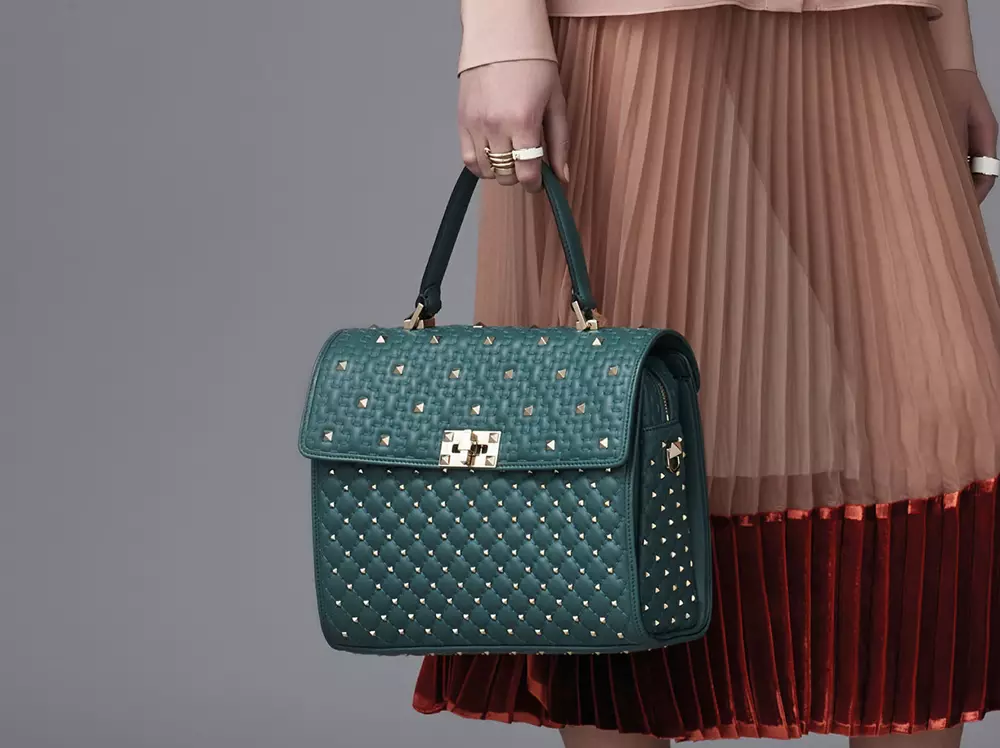 Valentino-Pre-Fall-2016-Bags-15