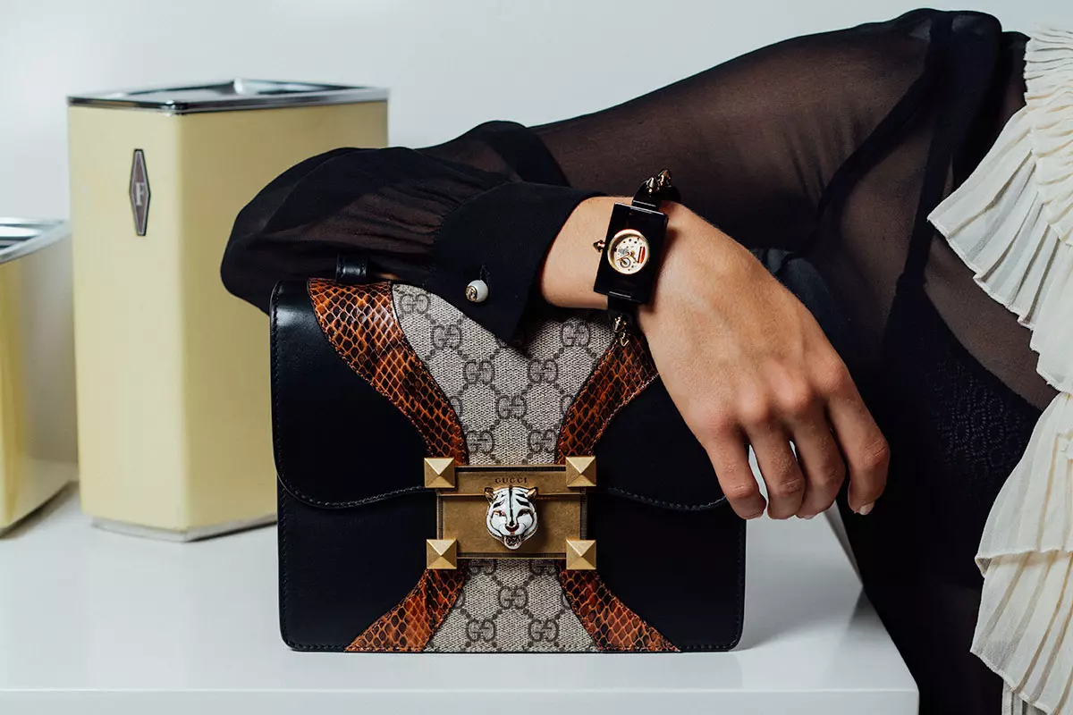 Gucci ҳамчун бренди беҳтарини люкс дар ҷаҳон ҳукмронӣ мекунад 2129_1