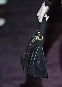 მოდის კვირეულის ჩანთები: Gucci 2012 წლის შემოდგომა 21635_18