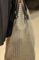 Kabelky na týždeň módy: Bottega Veneta jar 2012 21647_18