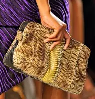 Kabelky na týždeň módy: Bottega Veneta jar 2012 21647_35