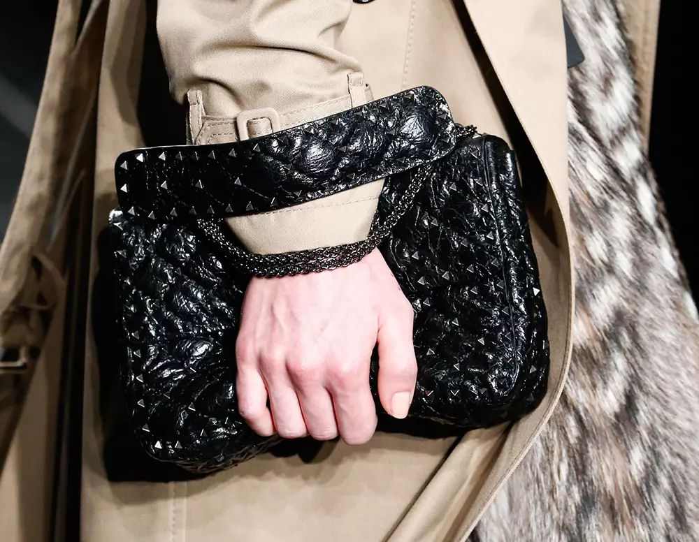 Valentino-Fall-2016-Bags-13