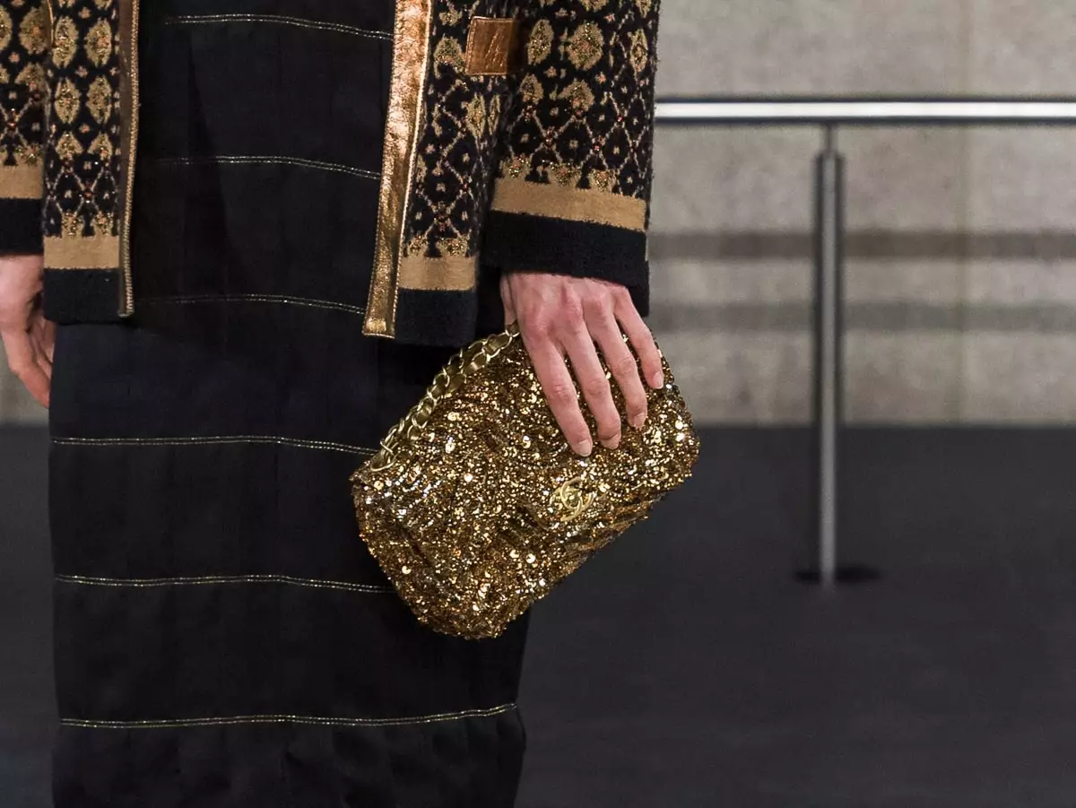 Skoðaðu Chanel's Métiers d'Art 2019 töskur beint af flugbrautinni 2243_31