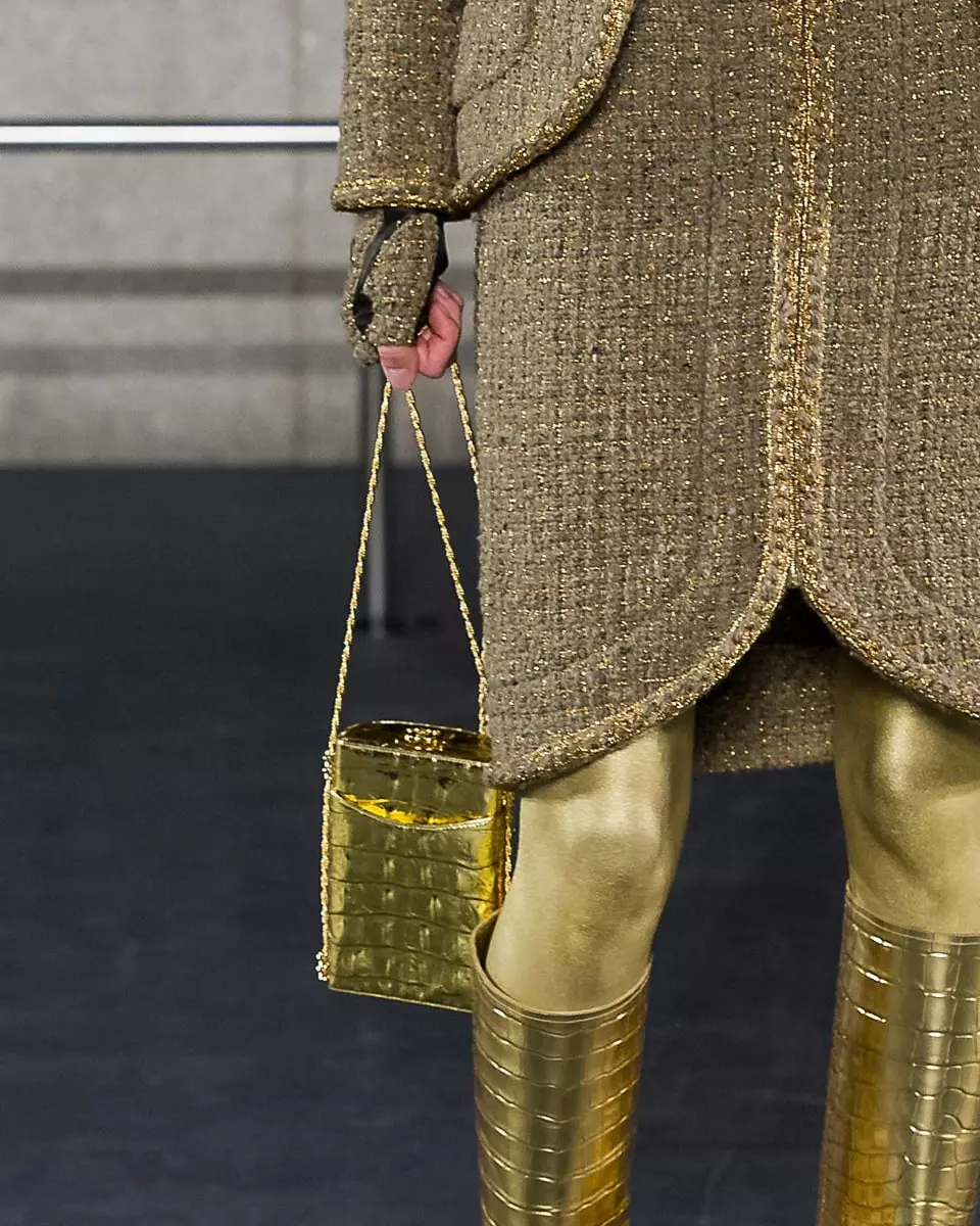 Skoðaðu Chanel's Métiers d'Art 2019 töskur beint af flugbrautinni 2243_7