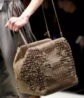 Kabelky na týždeň módy: Bottega Veneta jar 2011 23984_11