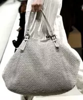 Дамски чанти за седмицата на модата: Bottega Veneta пролет 2011 23984_25