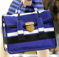 Сумки Недели моды: Prada Spring 2011 23986_9