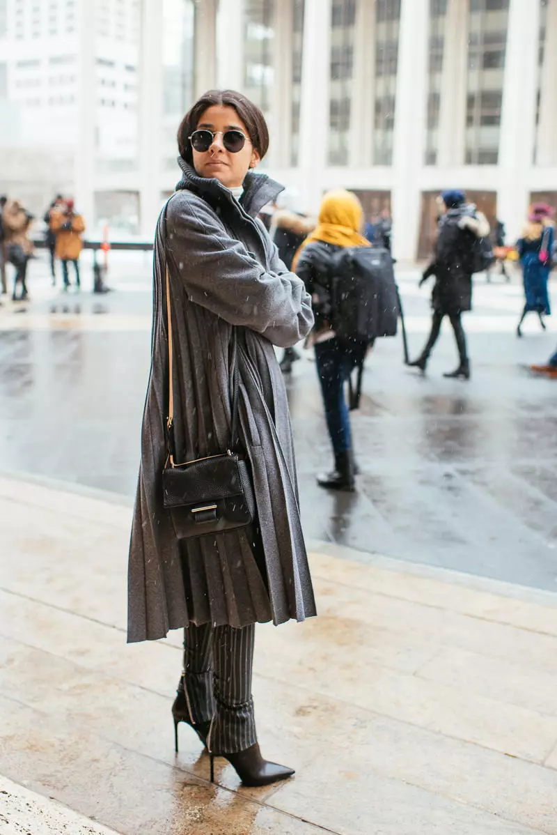 I-NYFW-Street-Style-Bags-10