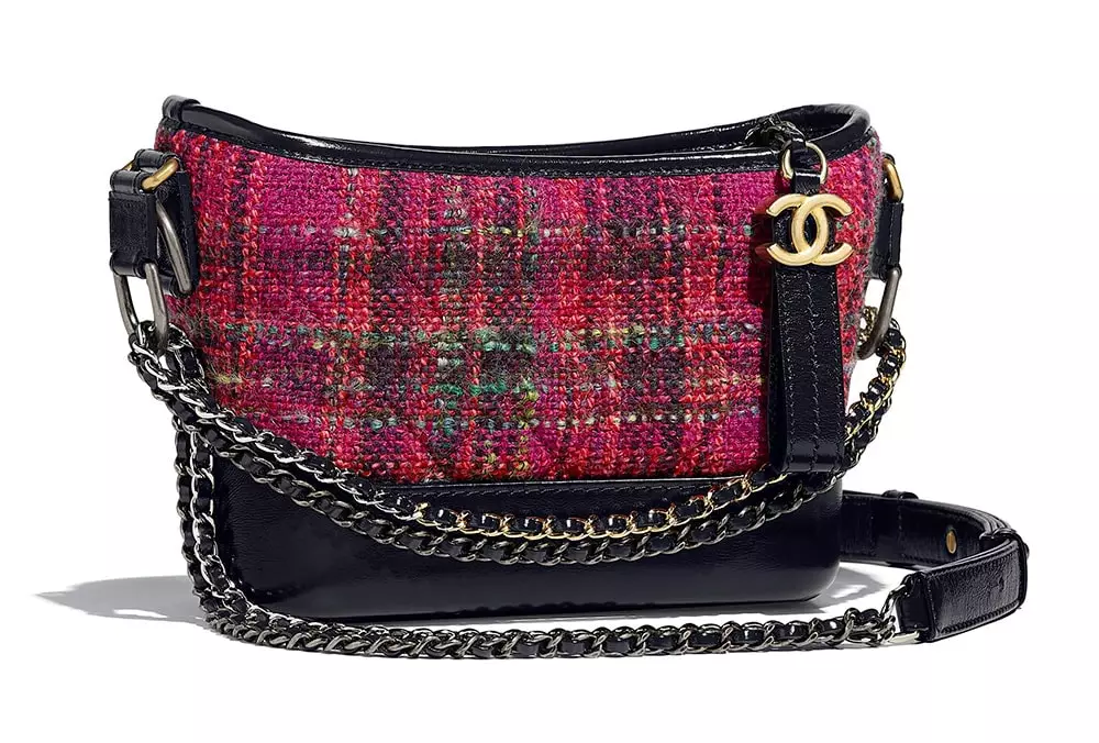 Chanel-ի 75+ պայուսակ 2018-ի աշնանային նախնական հավաքածուից երկու շաբաթ շուտ իջել են, և մենք ունենք նկարներ + գներ 2503_51