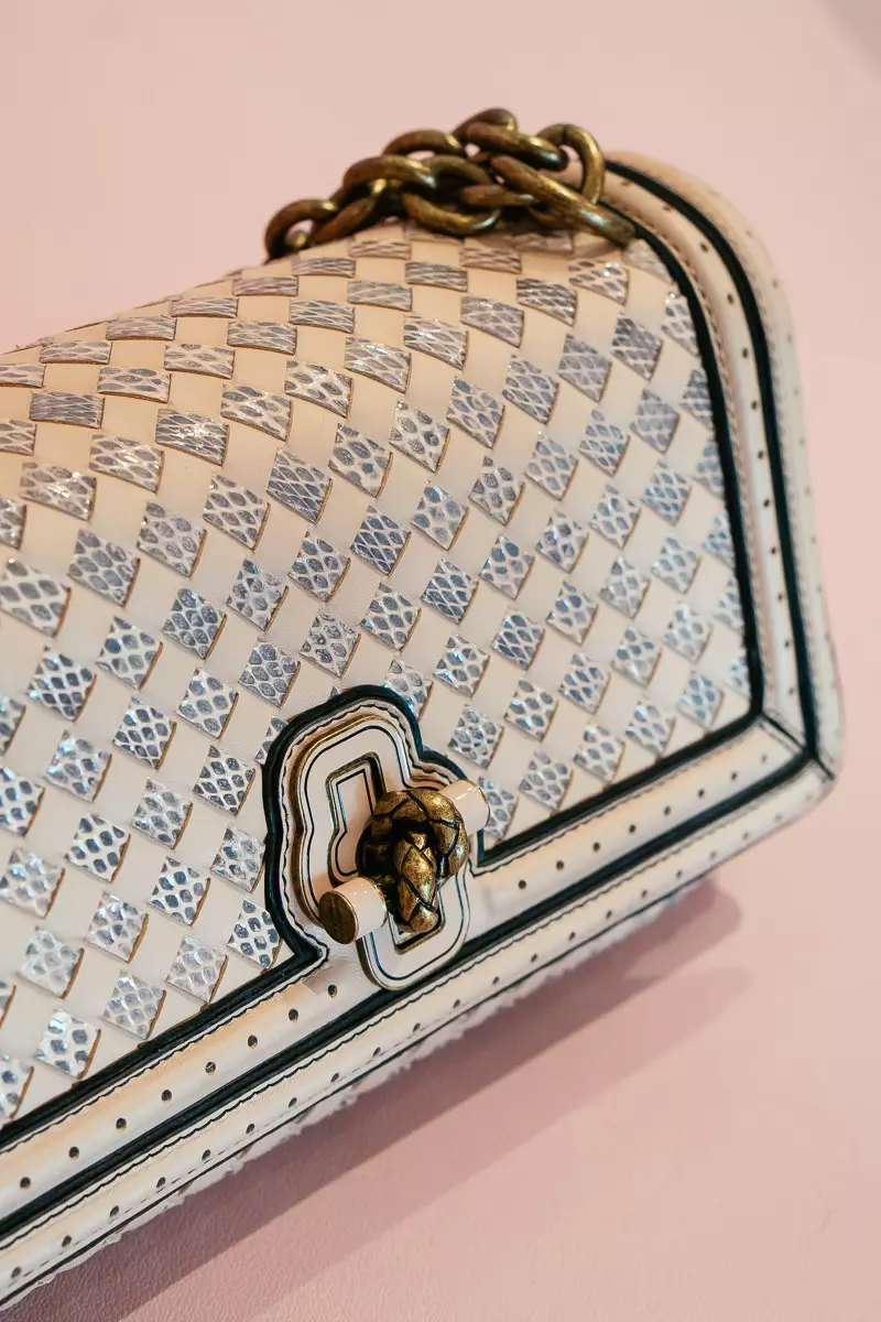 Bottega Veneta móstrase ben cos pasteles para as súas bolsas de primavera de 2018 2655_7