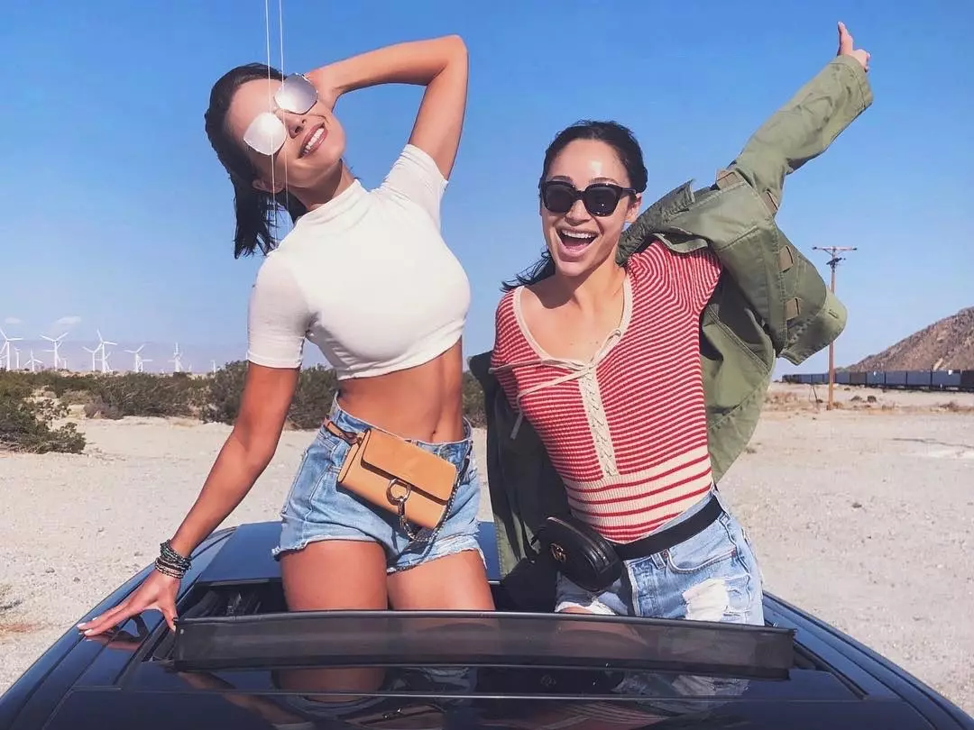 Imifuka myinshi ya Olivia Culpo Nkuko bigaragara kuri Instagram - Igice cya kabiri 2661_1