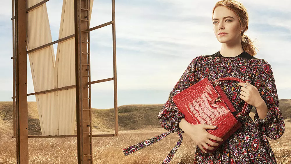 Emma Stone ma le Capucines Bag o Louis Vuitton's New Campaign Stars 2732_6