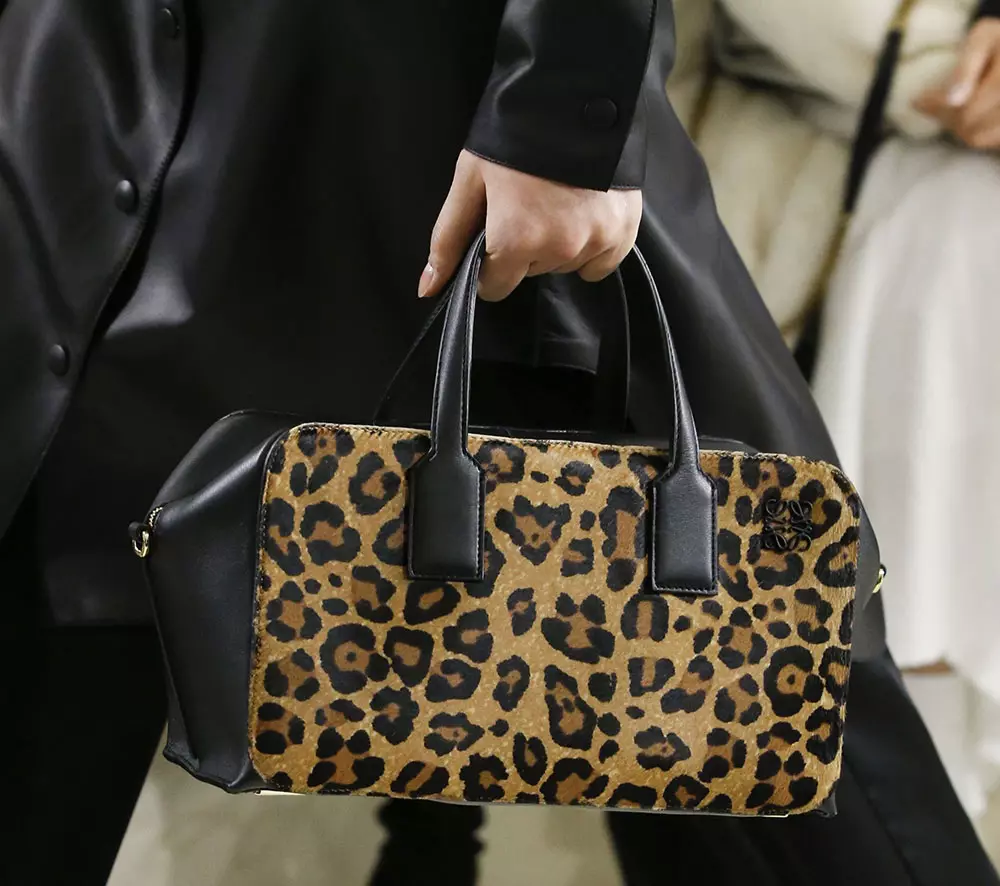 Doposud má Loewe nejlepší skupinu Runway Bags podzimu 2018 2755_16