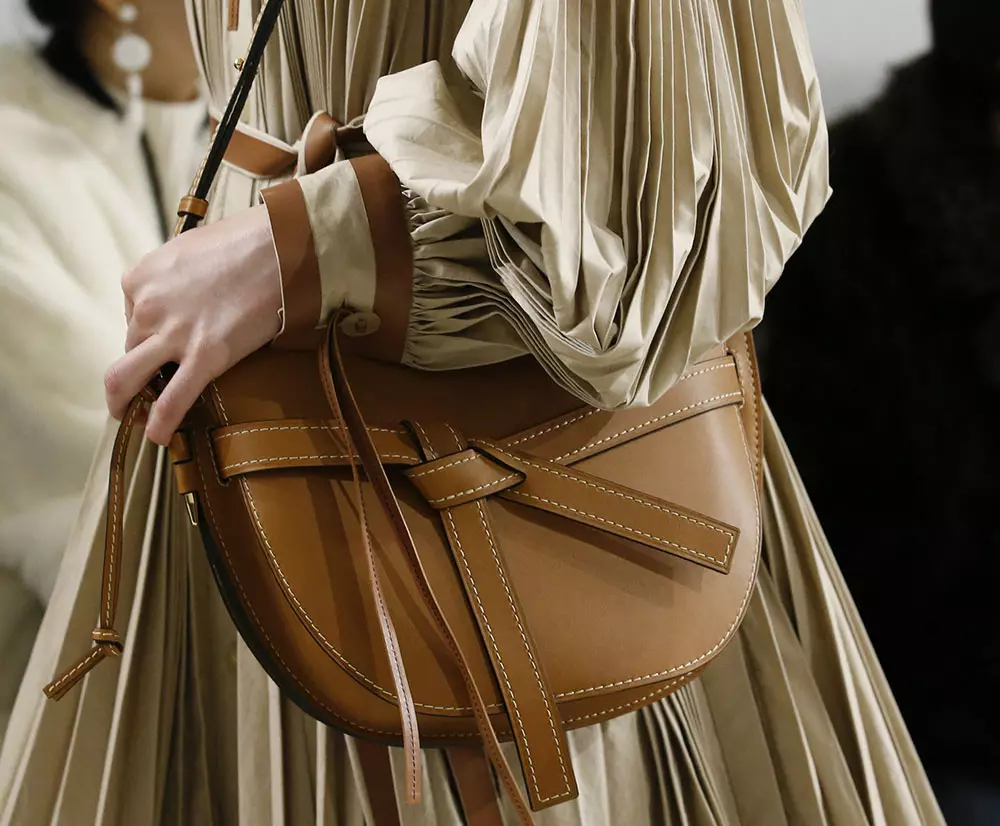 Bis elo huet Loewe déi bescht Grupp vu Runway Bags vum Hierscht 2018 2755_21