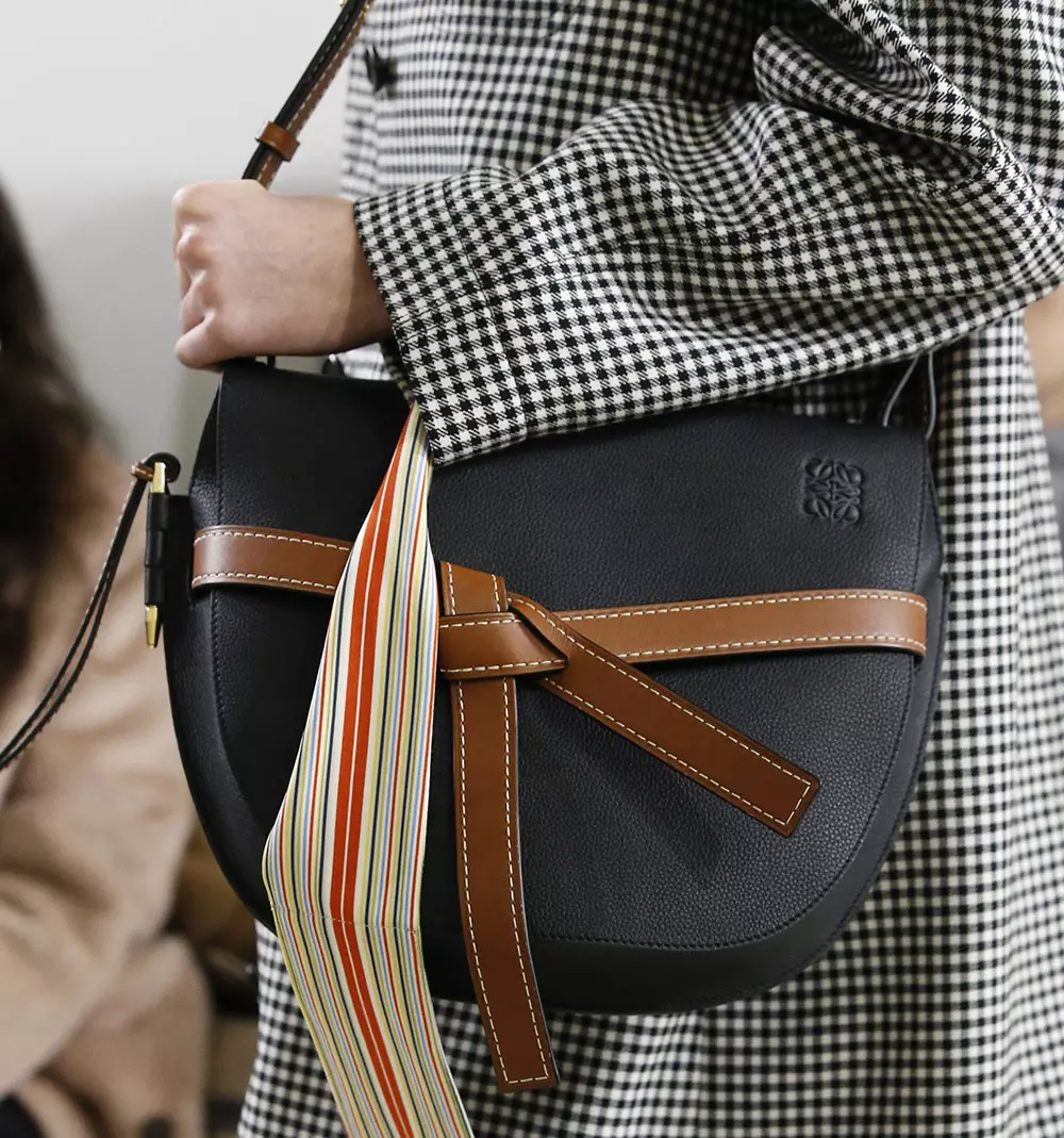 Doposud má Loewe nejlepší skupinu Runway Bags podzimu 2018 2755_28