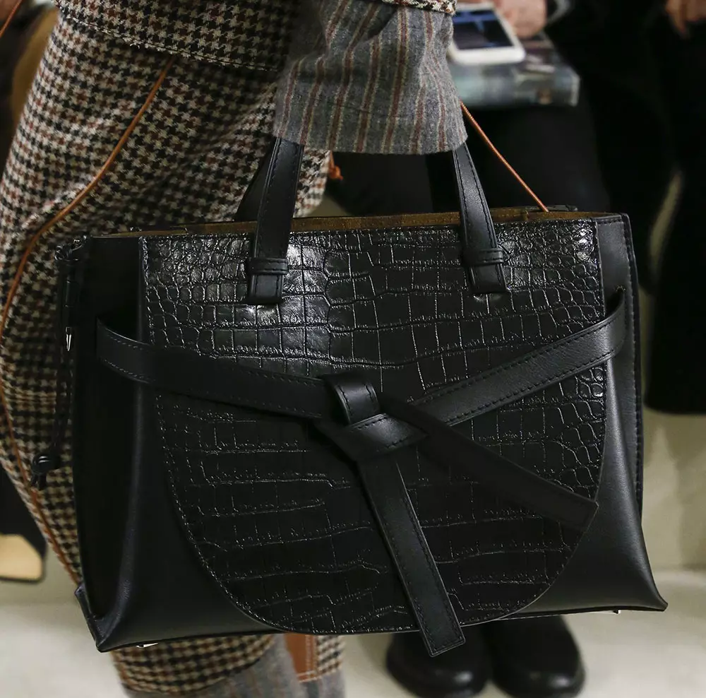 Doposud má Loewe nejlepší skupinu Runway Bags podzimu 2018 2755_8