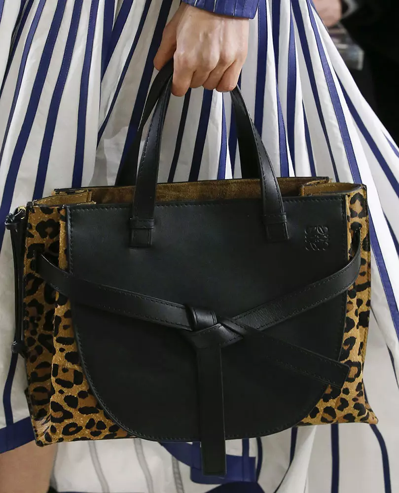 Doposud má Loewe nejlepší skupinu Runway Bags podzimu 2018 2755_9