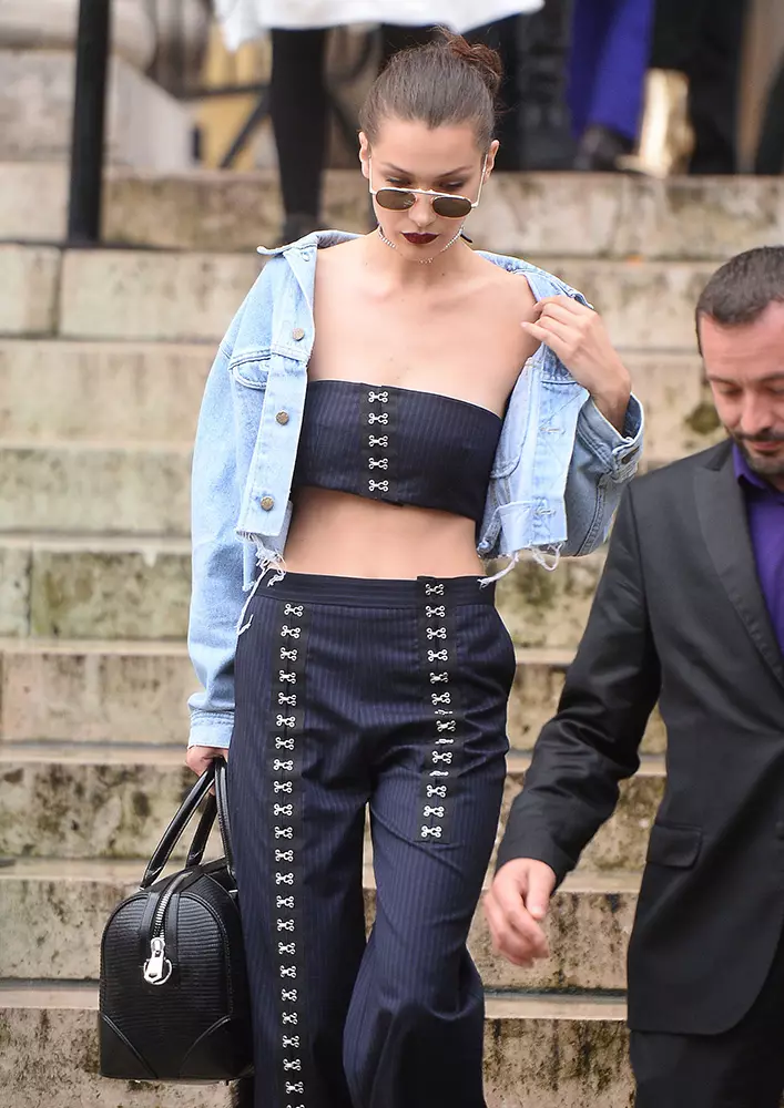 Bella-Hadid-Givenchy-Lucrezia-Bag