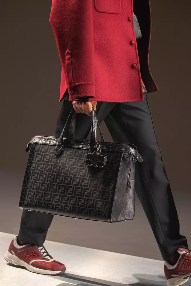 The Bags of Fendi Men's Fall/Winter 2022/23 29_18