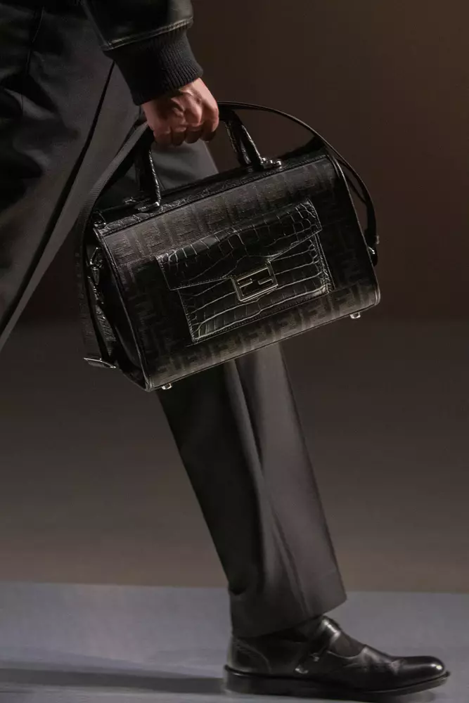 The Bags of Fendi Men's Fall/Winter 2022/23 29_35