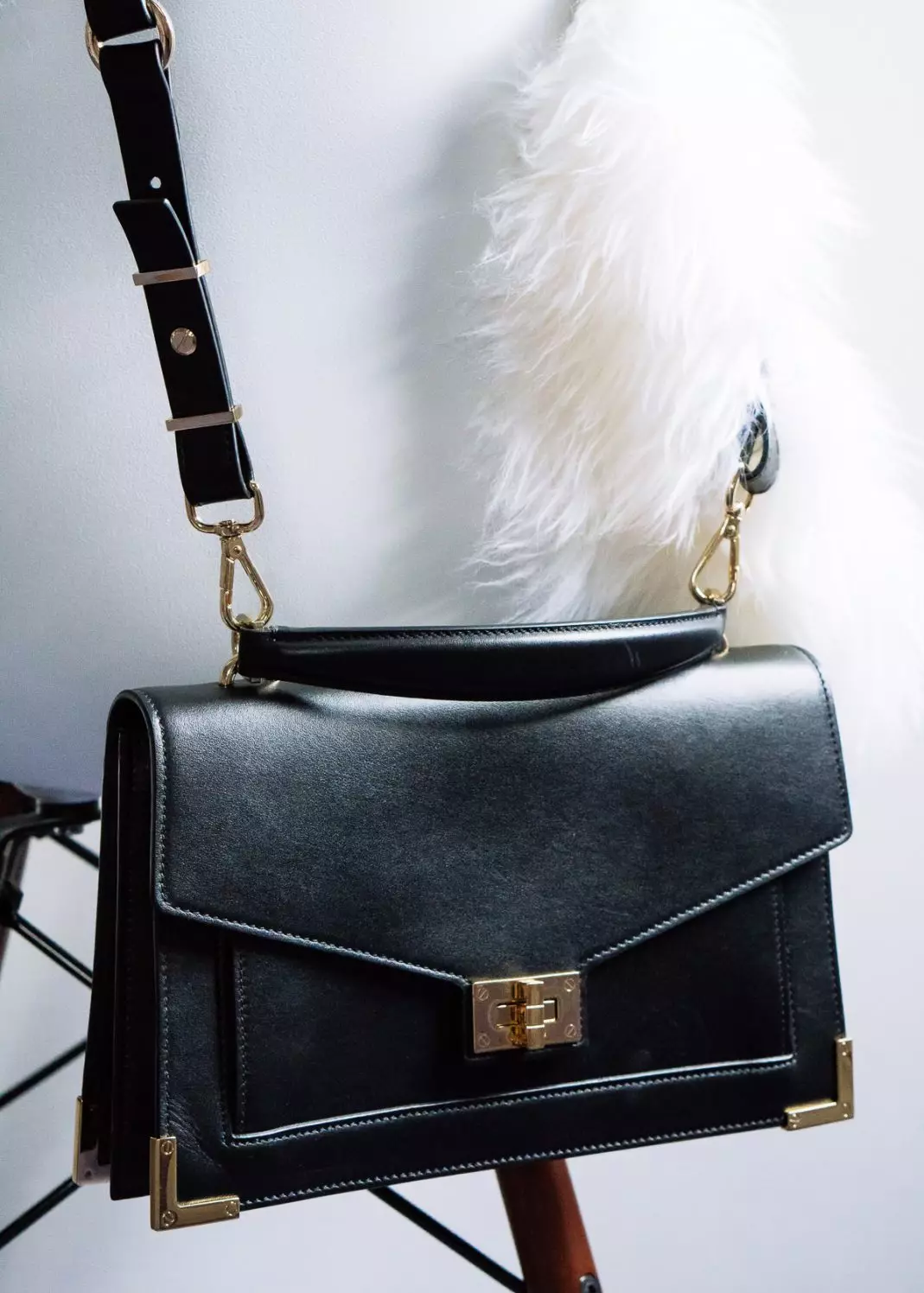 Yn cyflwyno: Y Bag Emily Gan The Kooples 3019_6