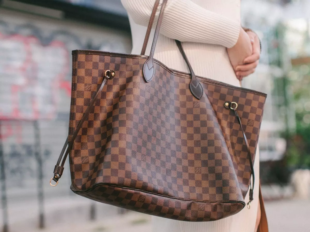 Рэйчел Дефлюри и ее Louis Vuitton Neverfull 303_1