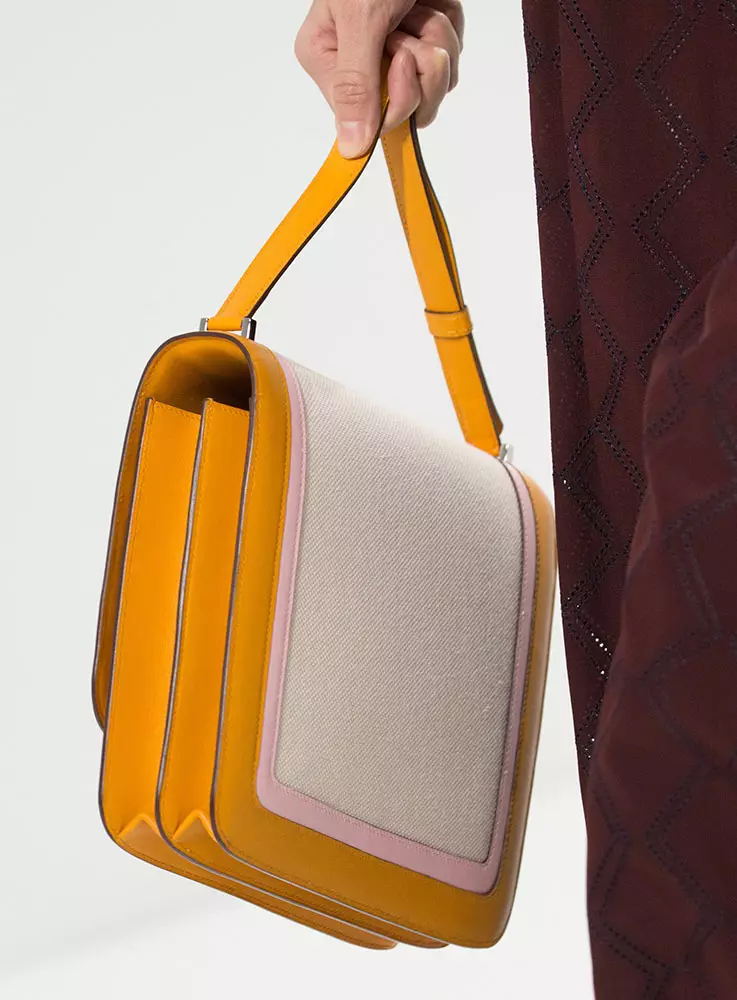 Hermès Fokus ing Tas Pundhak Paling Anyar ing Runway Spring 2018 3043_5