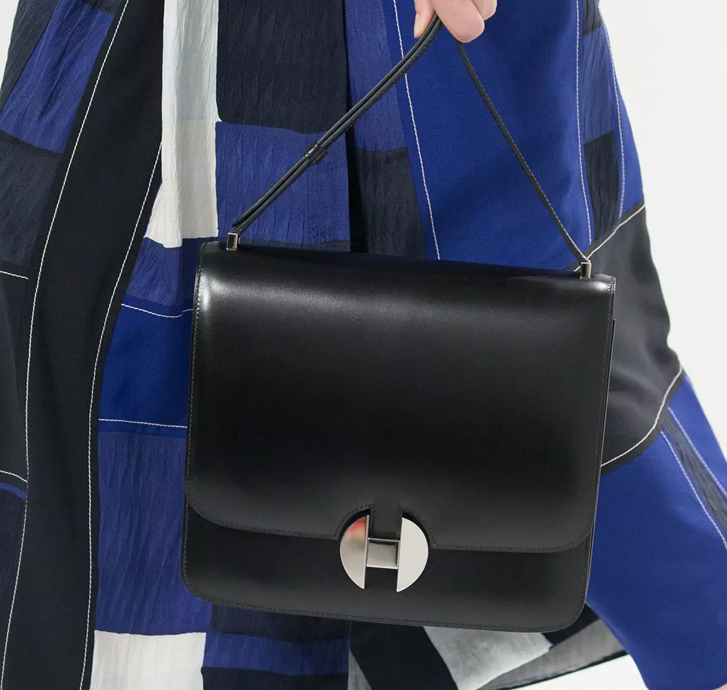 Hermès Fokus ing Tas Pundhak Paling Anyar ing Runway Spring 2018 3043_7