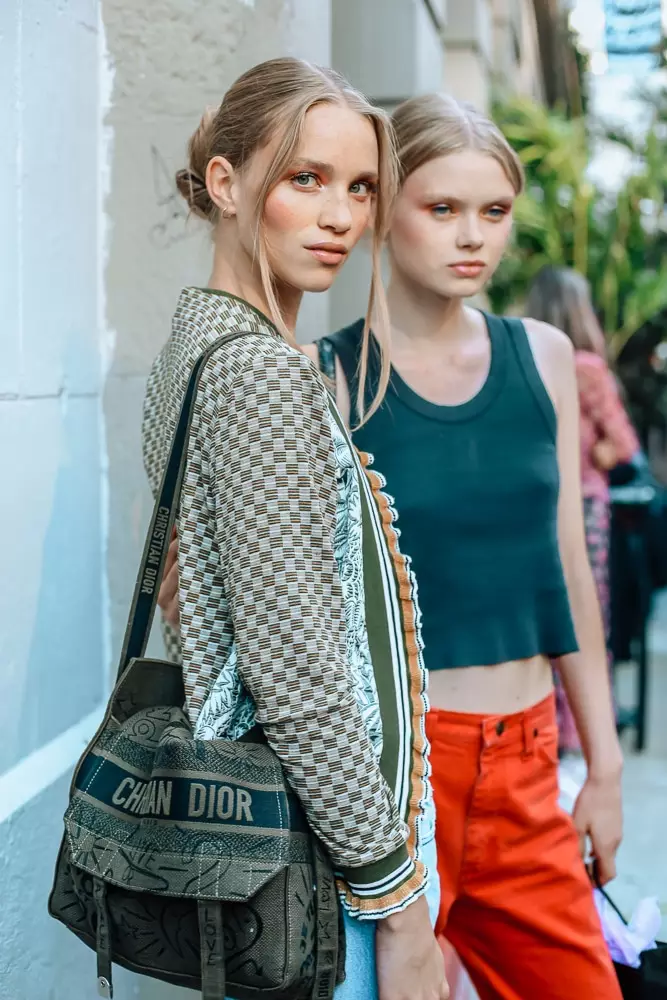 Ang Mga Bag sa New York Fashion Week Spring 2022: Ika-6 nga Adlaw 304_3