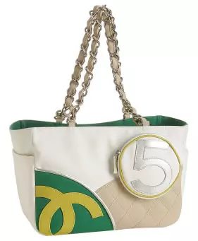 Chanel na razprodaji! 30657_3