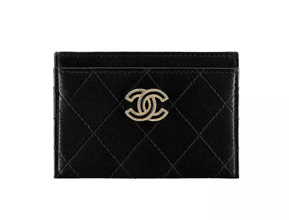 Chanel's Fall 2017 Wallets, WOCs and Accessories is Here, ma o loʻo ia i matou ata uma + tau. 3068_14