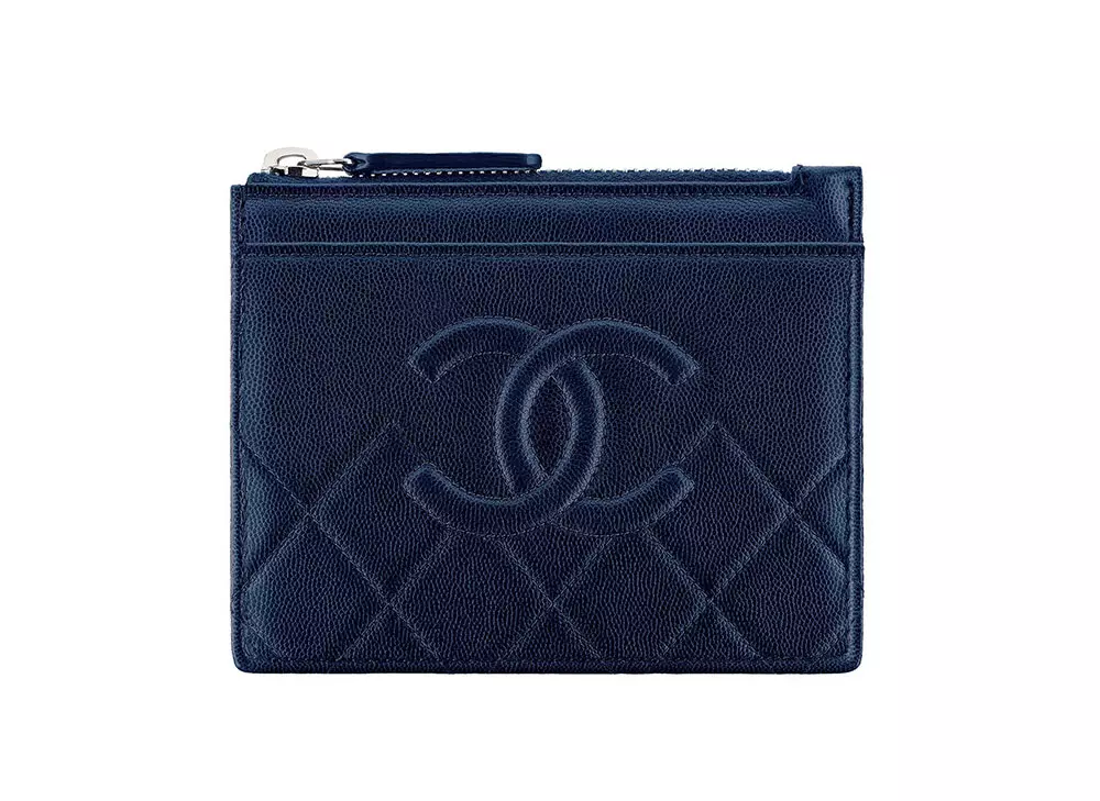 Chanel's Fall 2017 Wallets, WOCs and Accessories is Here, ma o loʻo ia i matou ata uma + tau. 3068_15