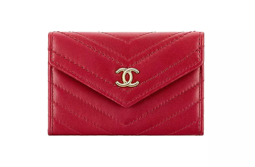 Chanel's Fall 2017 Wallets, WOCs and Accessories is Here, ma o loʻo ia i matou ata uma + tau. 3068_16