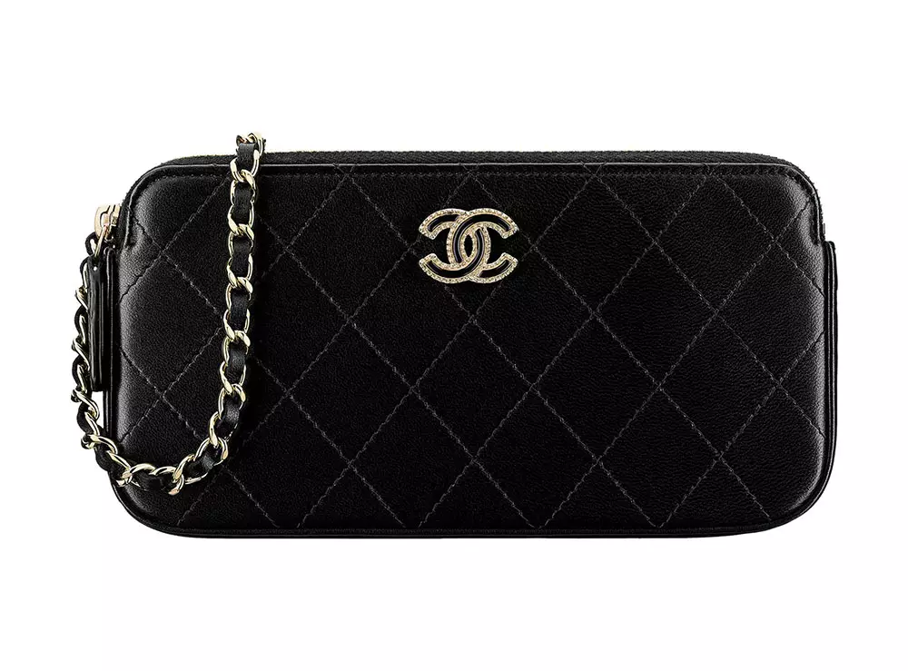 Chanel's Fall 2017 Wallets, WOCs and Accessories is Here, ma o loʻo ia i matou ata uma + tau. 3068_18