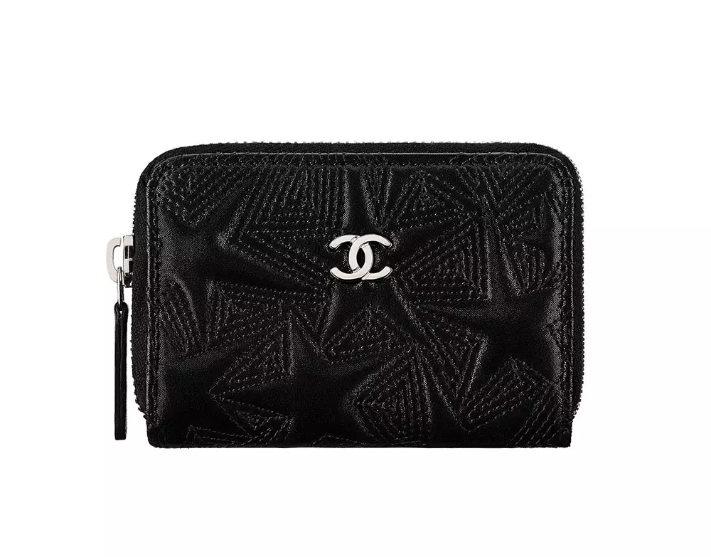 Chanel's Fall 2017 Wallets, WOCs and Accessories is Here, ma o loʻo ia i matou ata uma + tau. 3068_20