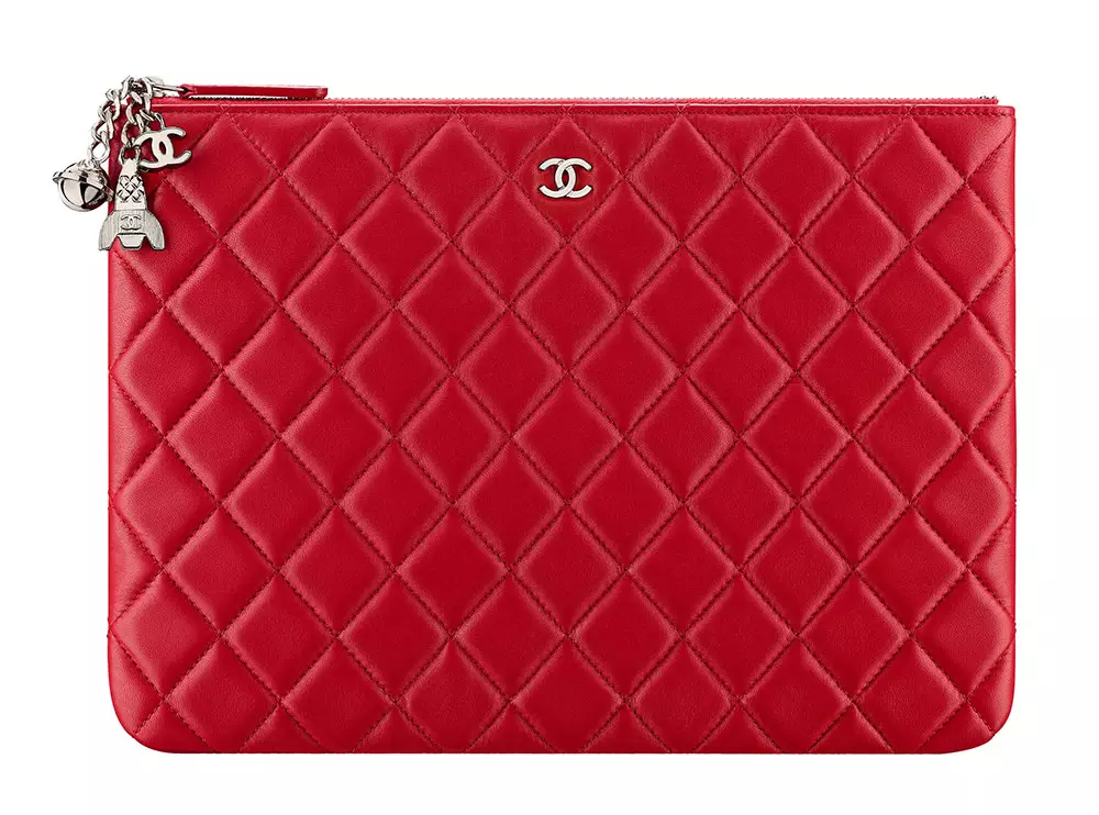 Chanel's Fall 2017 Wallets, WOCs and Accessories is Here, ma o loʻo ia i matou ata uma + tau. 3068_38