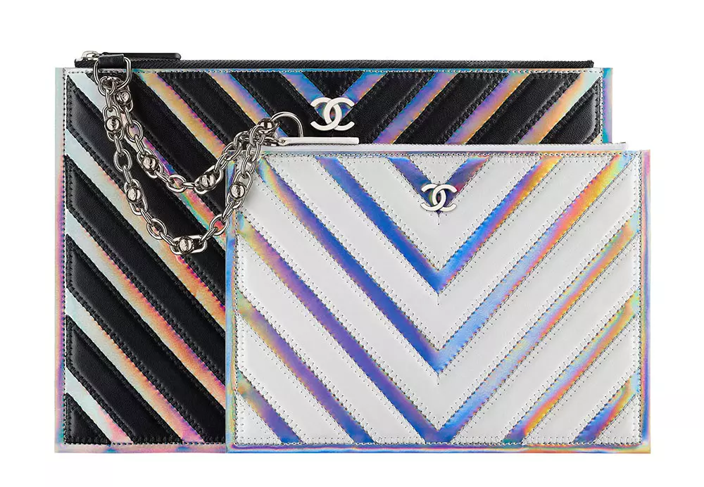 Chanel's Fall 2017 Wallets, WOCs and Accessories is Here, ma o loʻo ia i matou ata uma + tau. 3068_39