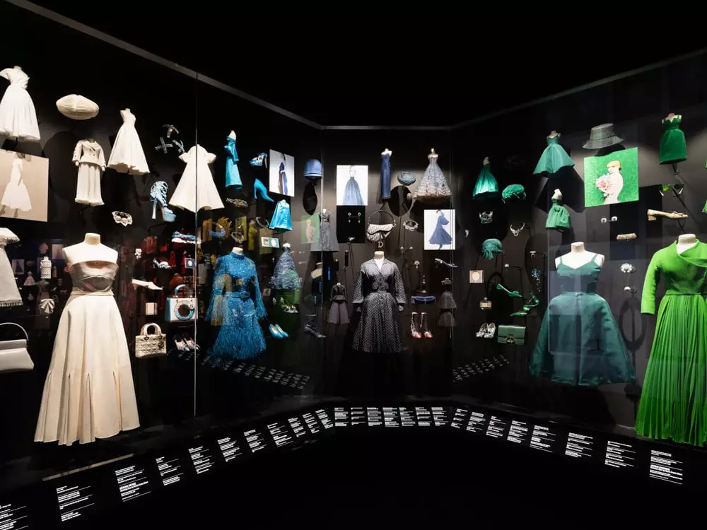 Christian Dior: Pereka Pameran Impian