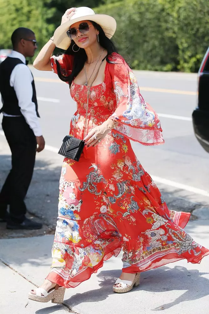 Celebs Favour Vintage Chanel le Dior 367_2