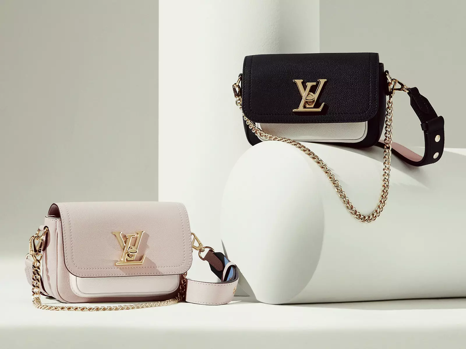 Louis Vuitton Lockme тендерийн цүнхийг танилцуулж байна