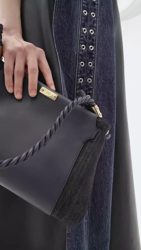 Para sa Resort 2022, Gipaila ni Gabriella Hearst ang Tibuok Bag-ong Chloé 519_7