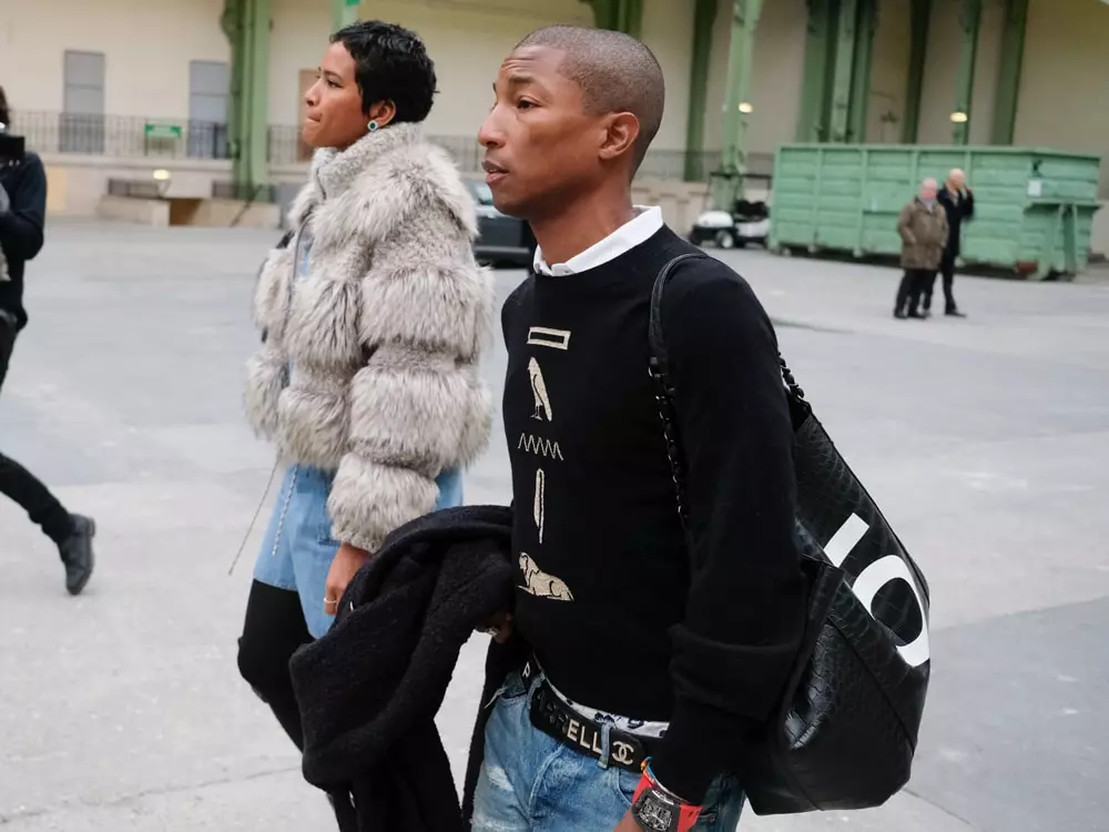 Gaf Pharrell Williams okkur bara smá sýnishorn af hylkjasafninu sínu með Chanel? 5398_1